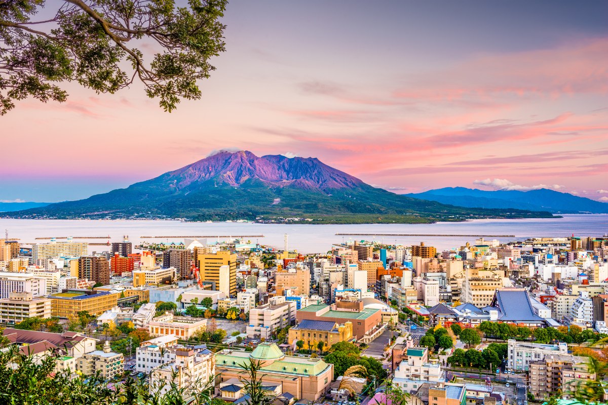 The Best Cities to Visit in Japan: Top 12 Picks - Planet Dreaming